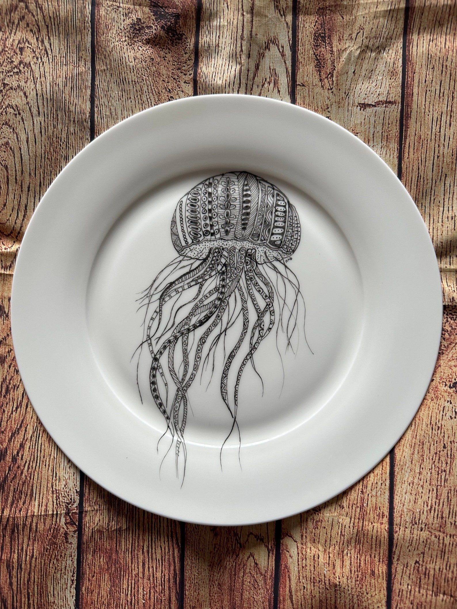 Hand Painted, Jellyfish Zentangle Pattern , 10 Inch Bone China Dinner Plate - Etsy UK