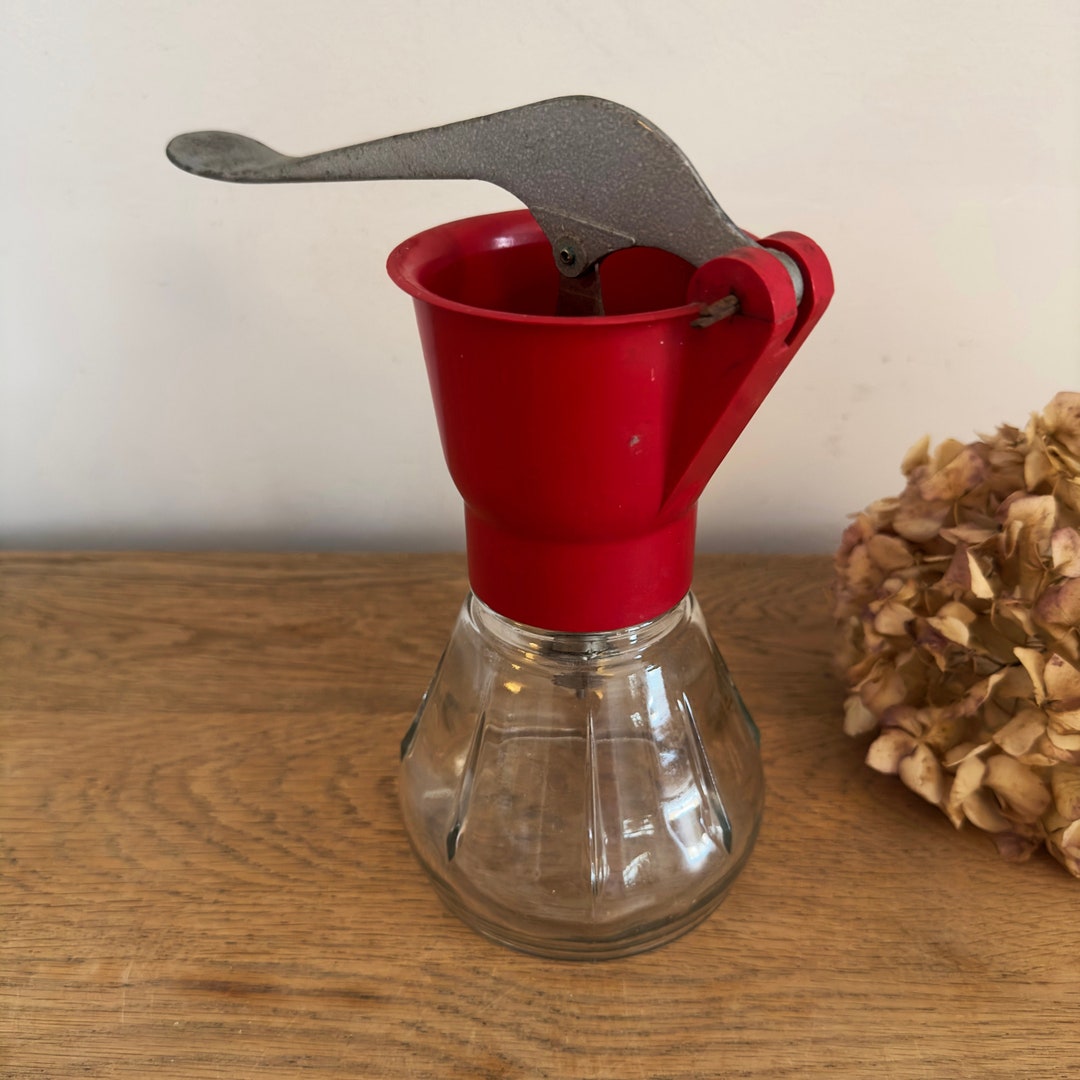 Vintage Red Bakelite Bel Cream Maker, Kitchenalia, Vintage Cookware - Etsy