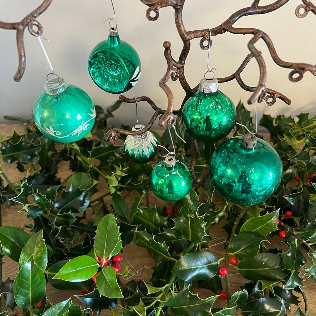 Set of 6 Vintage East German Green Glass Baubles, Tree Decorations ...