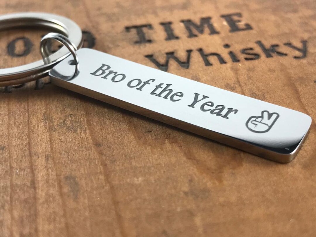 Custom Best Bro Keychain - Engraved Brothers Keychain - Key Chain for ...