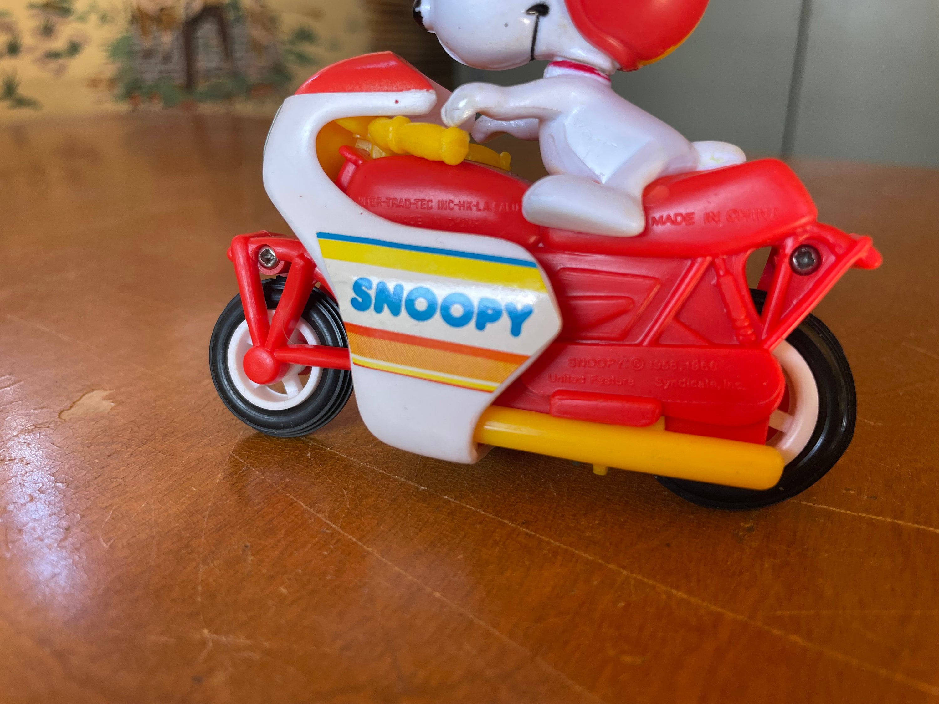 Snoopy On A Motorcycle Figurine | Reviewmotors.co