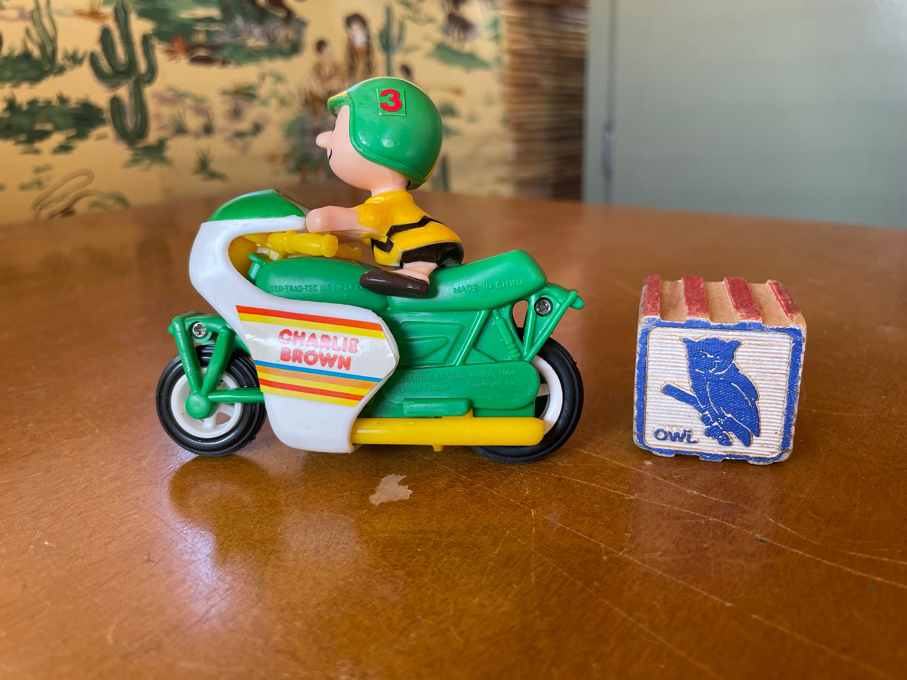 1966 Charlie Brown Peanuts Motorcycle Jump Cycle Toy - Etsy