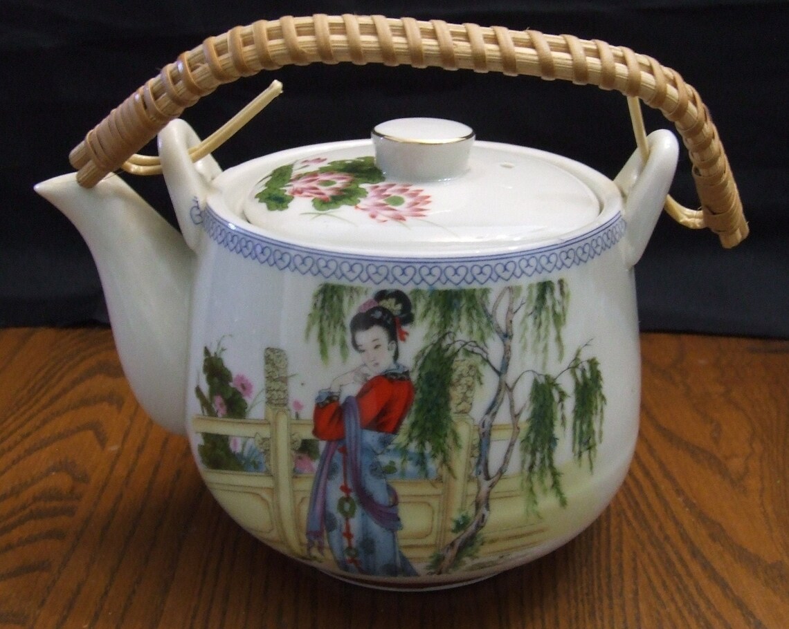 Vintage Ceramic Asahi Asian Tea Set Tea Pot 4 Tea Cups Lady in | Etsy