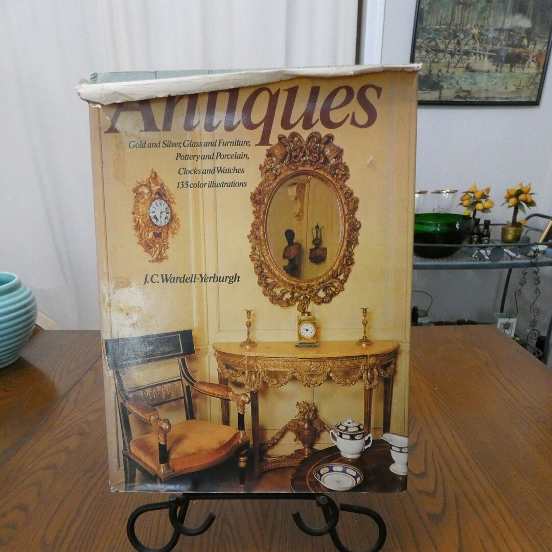 Vintage 1974 Hardback Antique Guide Book the Pleasure of Antiques Book ...