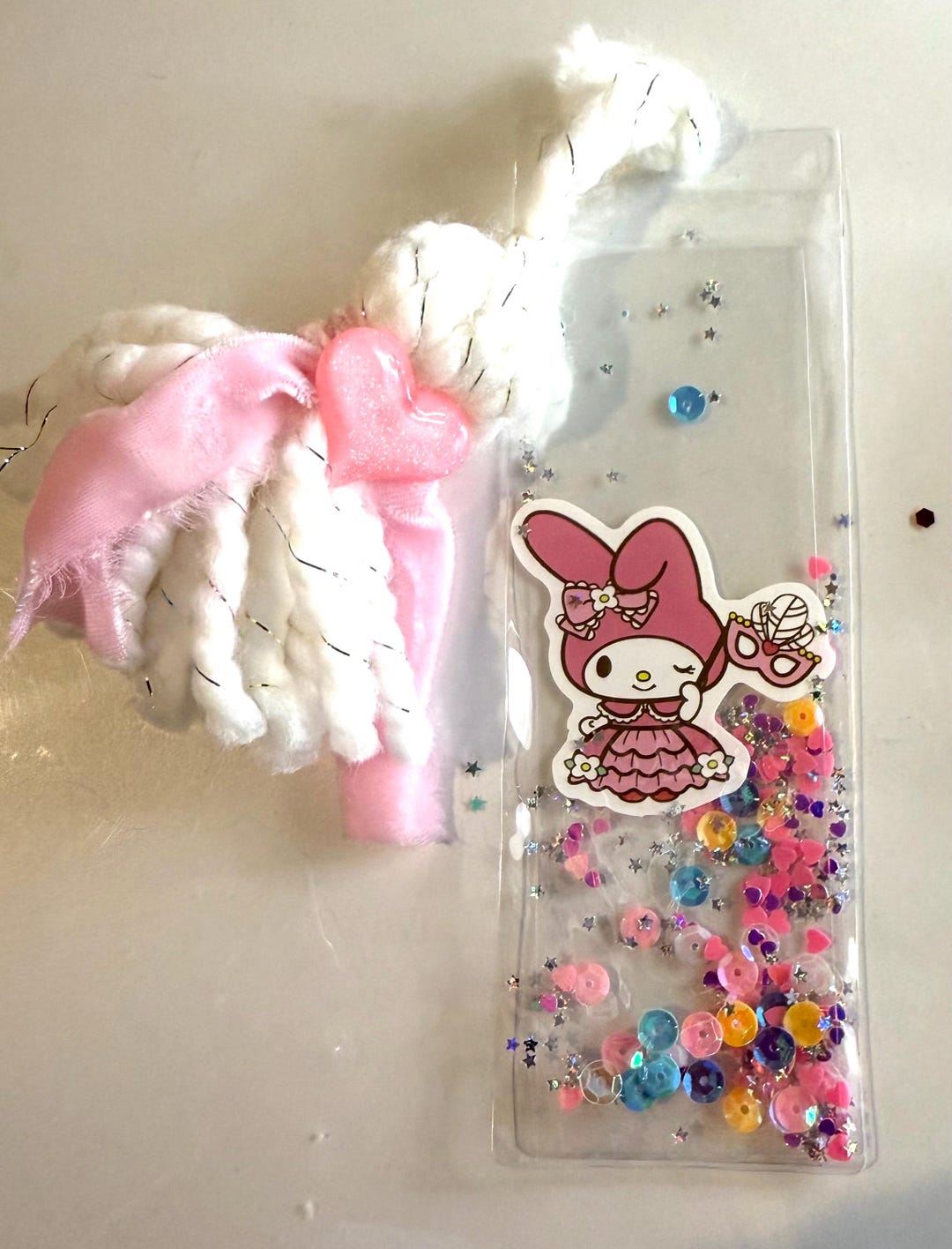 My Melody Hello Kitty and Friends Sanrio Shaker Bookmark, Kids Gifts ...