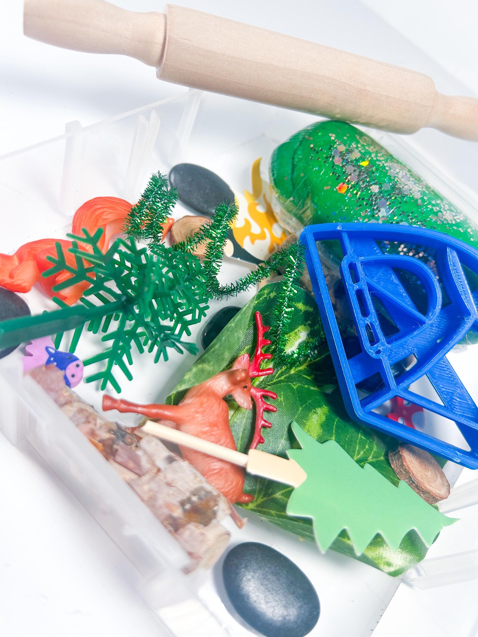 Camping Play Dough Kit, Camping Sensory Bin, Summer Play Dough, Camping ...