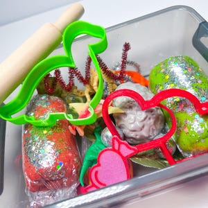 Dinosaur Valentine's Play Dough Sensory Kit, Dino Valentine Sensory ...