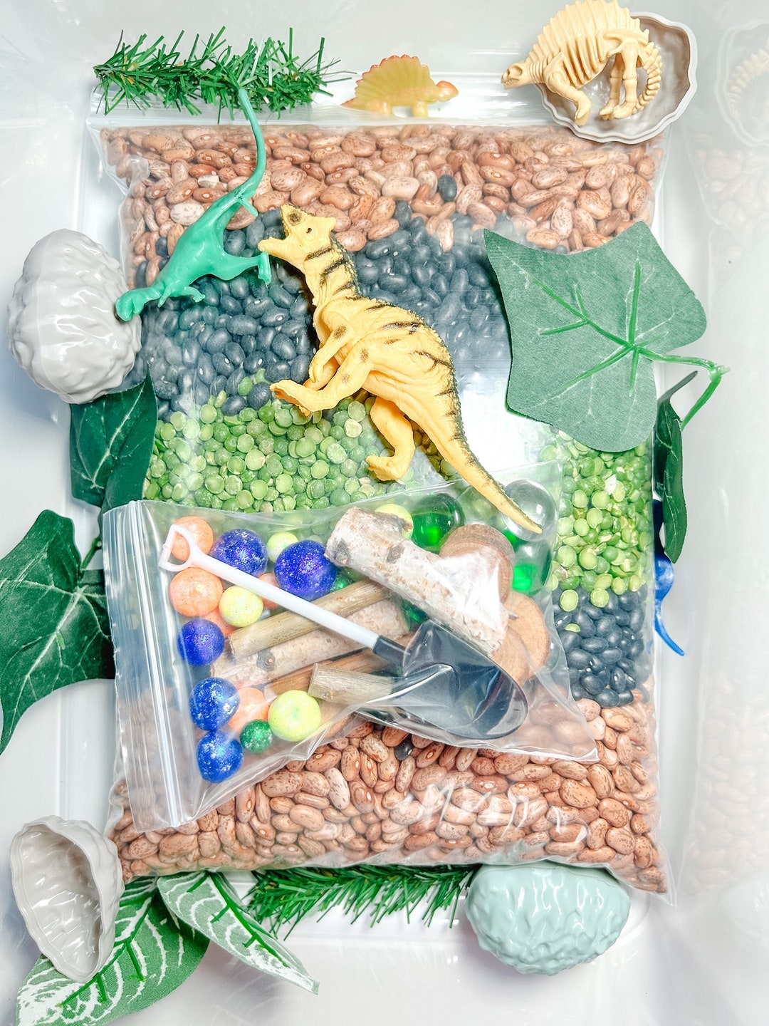 Dino Dig Sensory Bin, Dinosaur Sensory Bin, Dinosaur Dig Sensory Bin ...