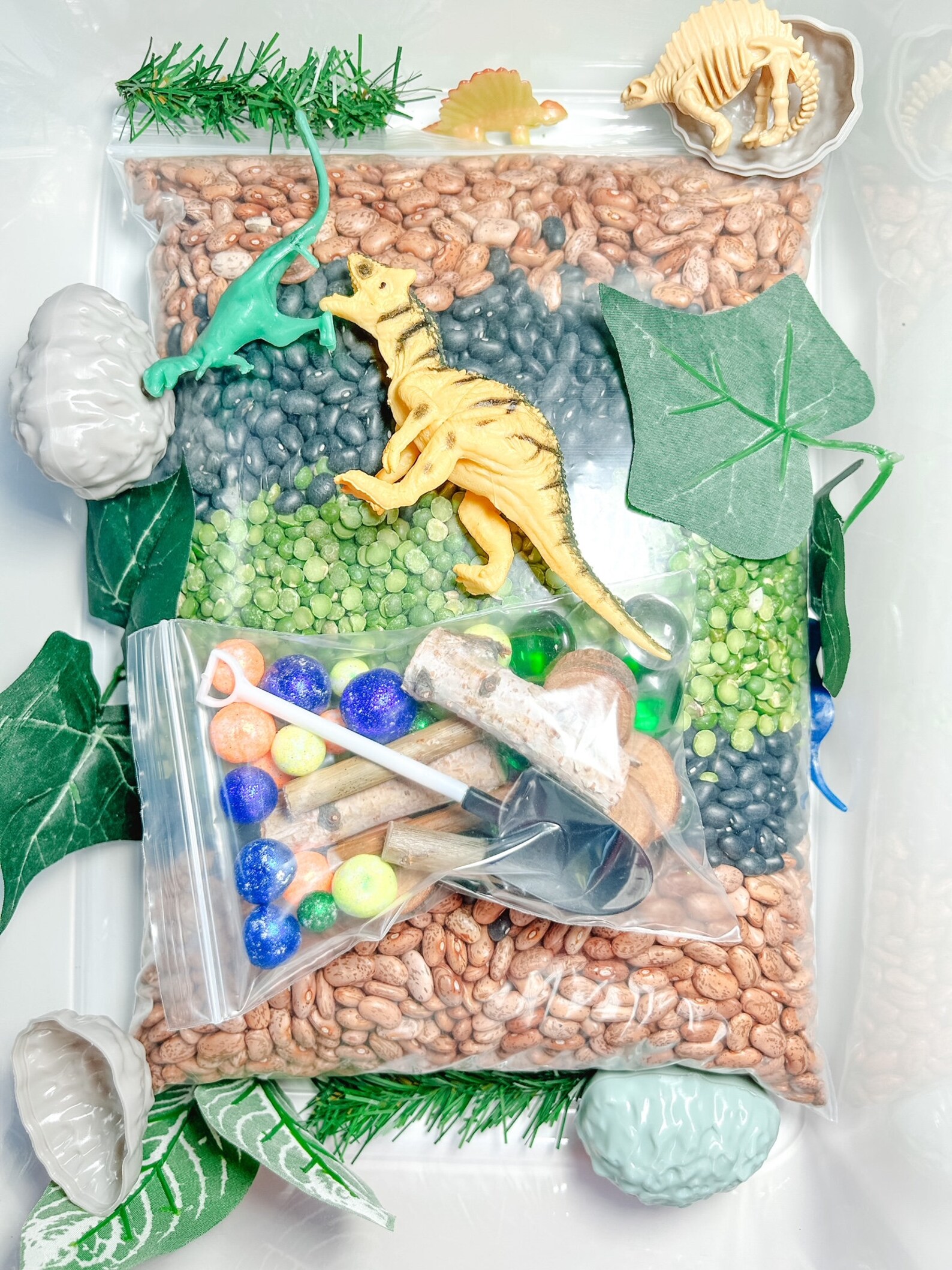 Unicorn Sensory Bin, Unicorn Sensory, Unicorns, Magical, Unicorn ...