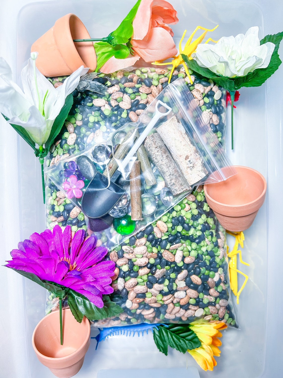 Dino Dig Sensory Bin, Dinosaur Sensory Bin, Dinosaur Dig Sensory Bin ...