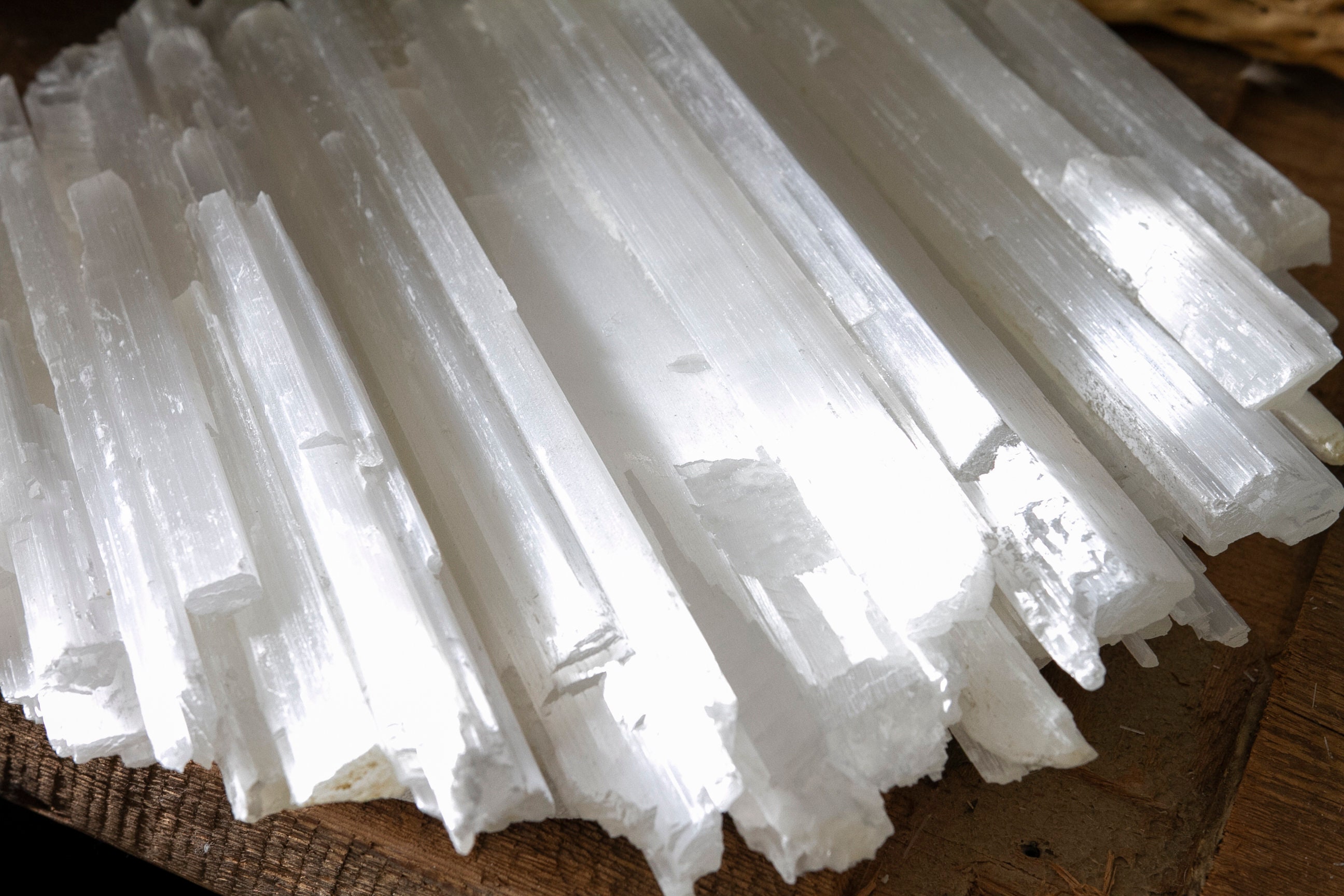 Selenite Wall Hanging Full Moon mini - Etsy