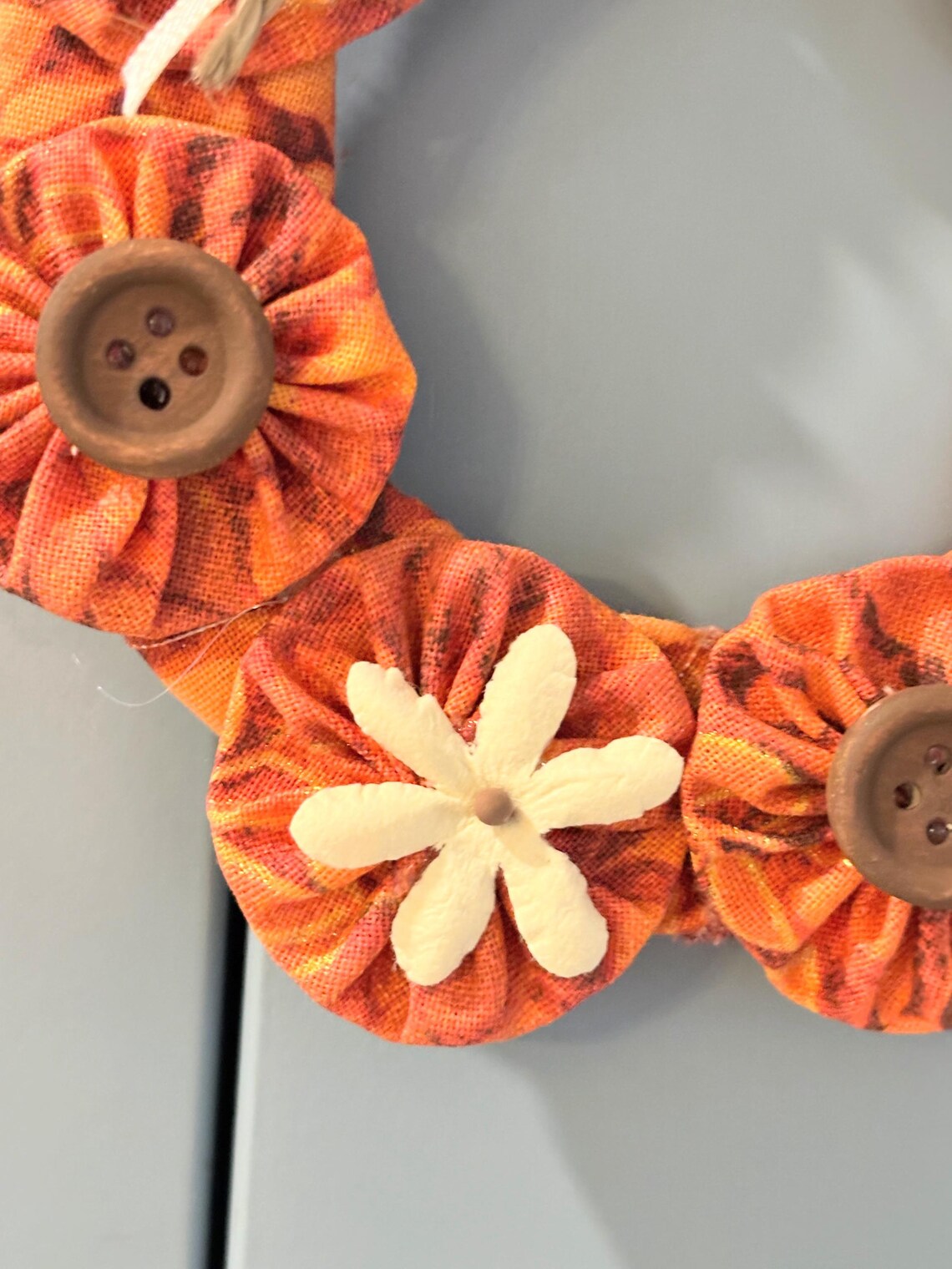 Small Fall Fabric Yo-yo Wreath: Rustic Autumn Decor - Etsy