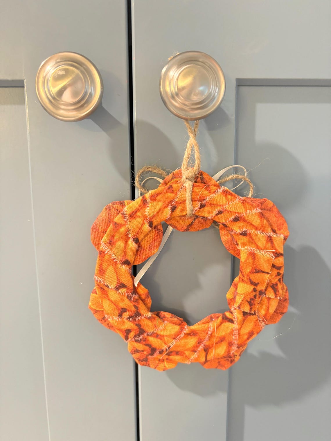 Small Fall Fabric Yo-yo Wreath: Rustic Autumn Decor - Etsy