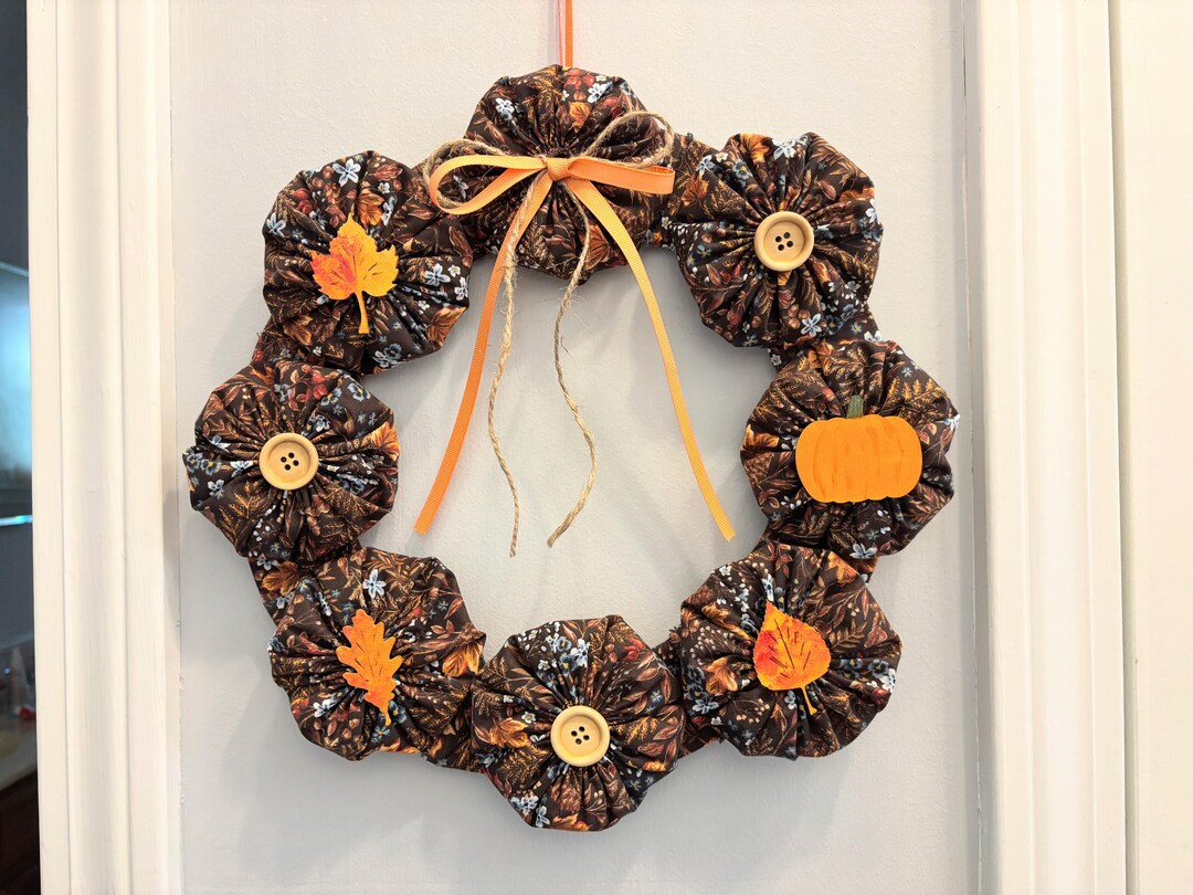 Lighted Fall Fabric Wreath, Yo-yo Design, Autumn Decor - Etsy