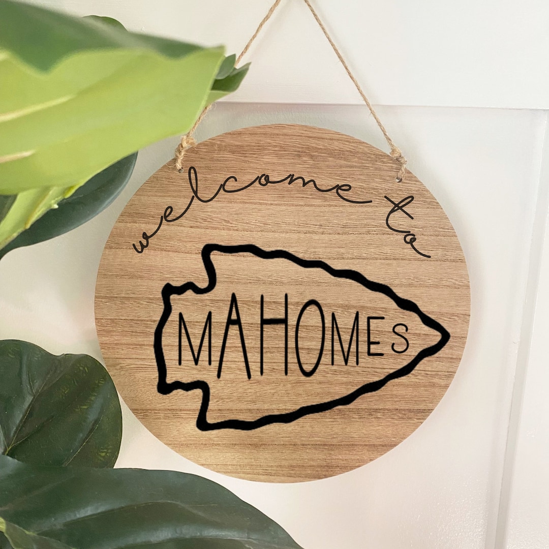 Welcome to Mahomes Round Door Sign - Etsy