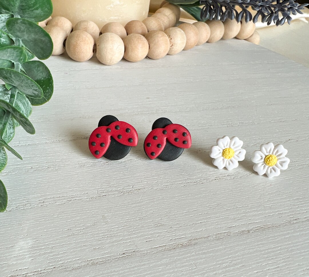 Ladybug Polymer Clay Studs |white Flower Studs |spring Earrings ...