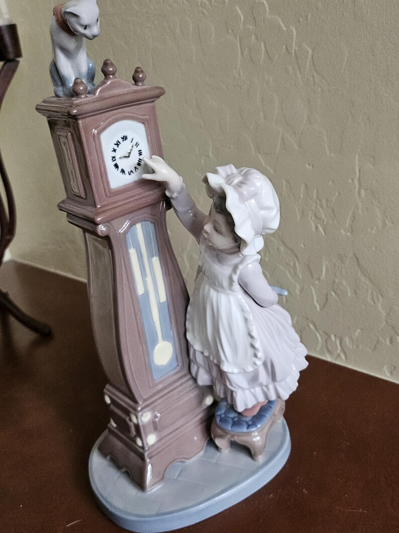 Lladro bedtime 5347 Porcelain Figurine Girl With Clock and Cat - Etsy