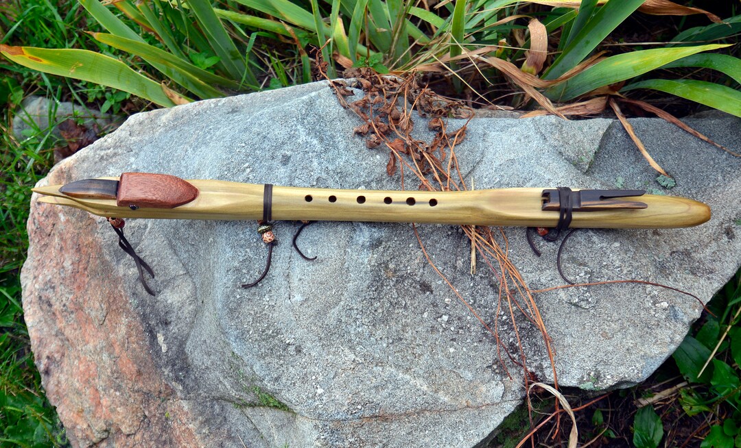 Native American Style Flute, F, 440 Hertz, Six-hole Flute, Wooden Flute ...