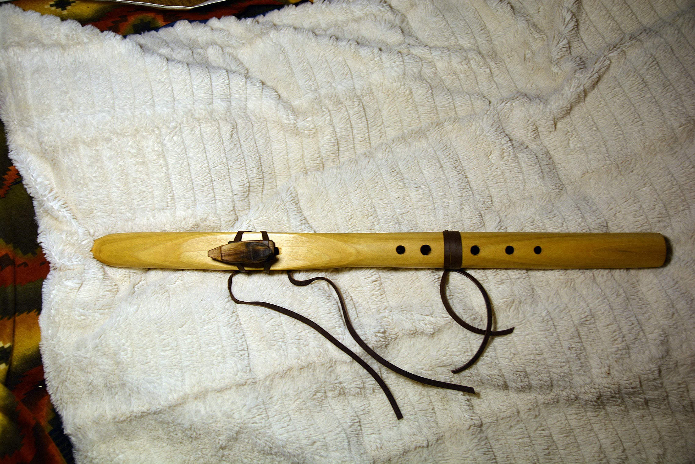 Native American Style Flute in the Key of G Minor Pentatonic Scale ...