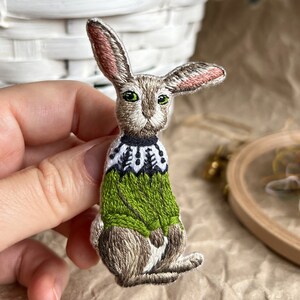 Brooch the Hare Hand Embroidery - Etsy