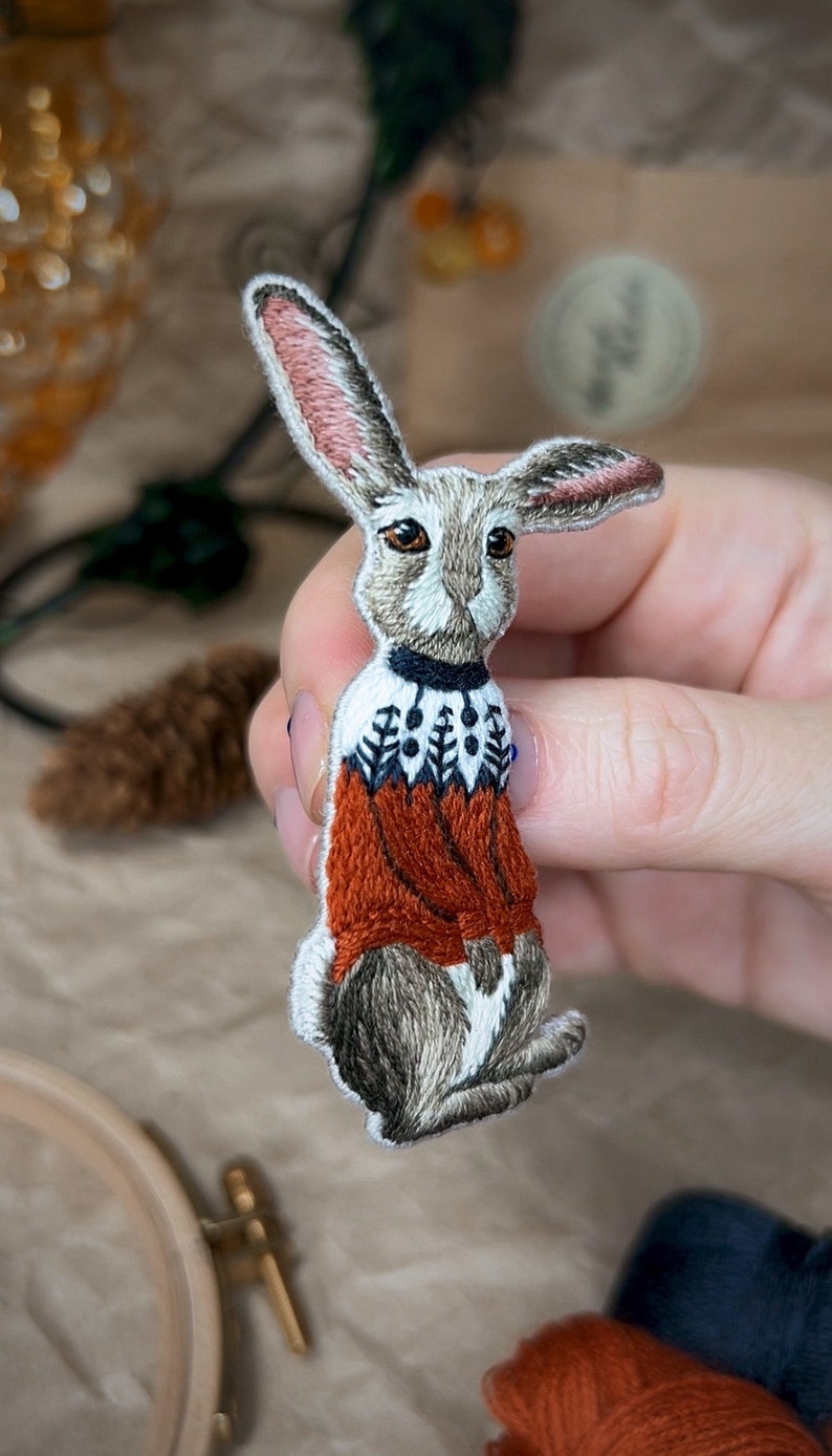 Brooch the Hare Hand Embroidery - Etsy