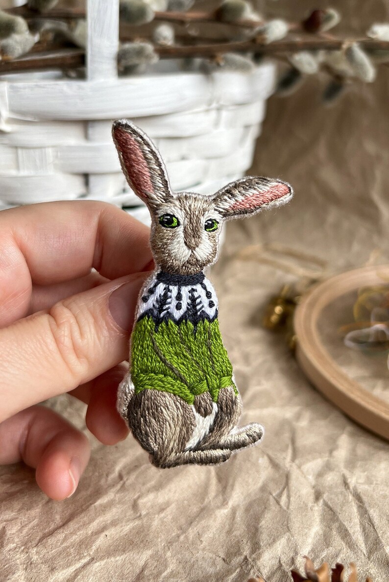 Brooch the Hare Hand Embroidery - Etsy