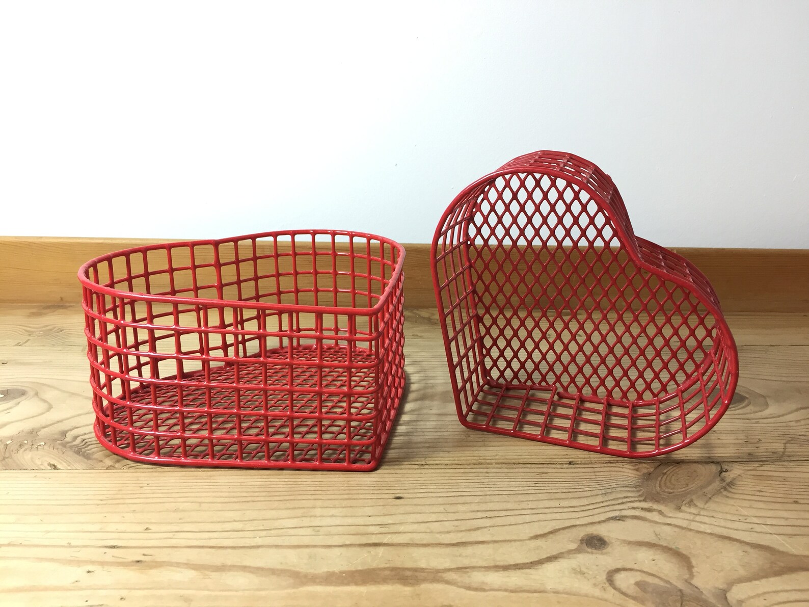 2 Funky 1980s Thread Baskets Red Heart Shaped Storage | Etsy