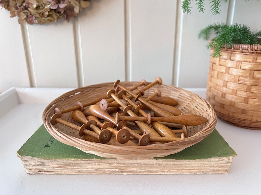 21 Vintage Bobbin Lacemaking Tool Traditional Lace Making Handicraft ...