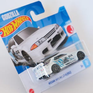 Hot Wheels Nissan Skyline GT-R (R32) - Edição Godzilla - Etsy