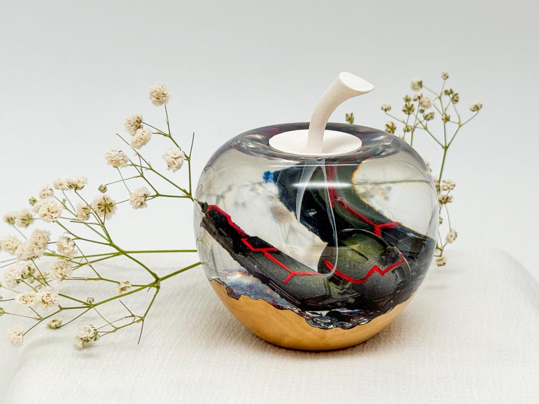 Starship Resin Apple Wood Decor, Handmade Space Gift - Etsy