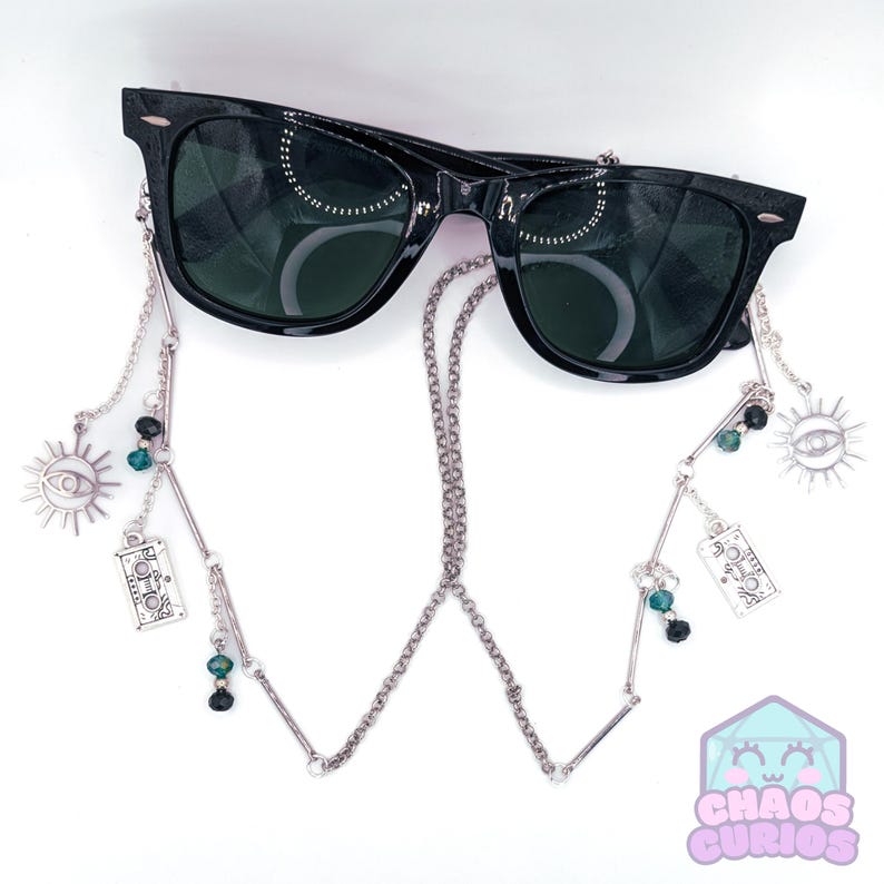 The Magnus Archives Glasses Chain, TMA Jewellery, the Magnus Archives ...