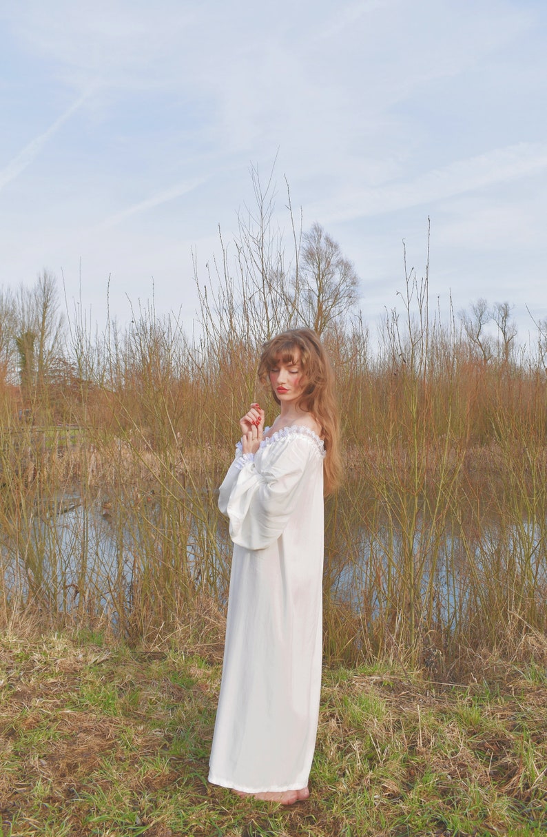 Eirwen Chemise, Medieval / Renaissance Shift, Princess Nightgown - Etsy