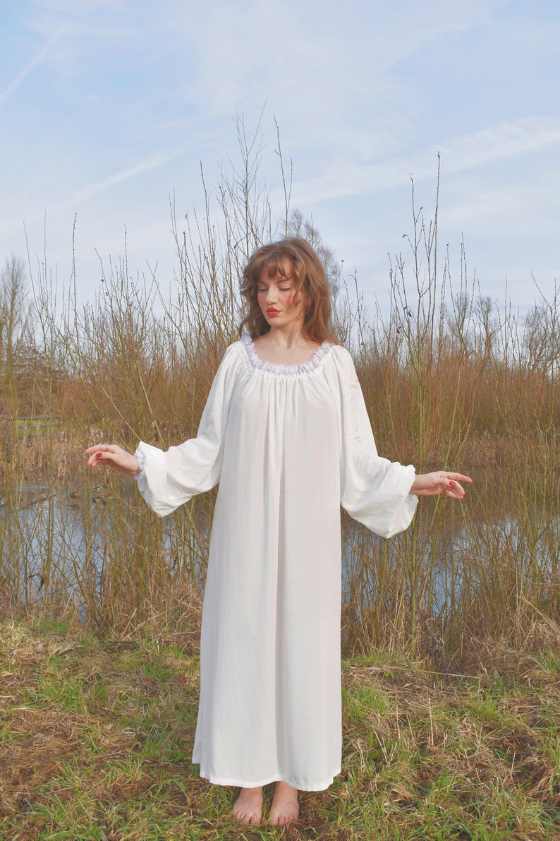 Eirwen Chemise, Medieval / Renaissance Shift, Princess Nightgown - Etsy