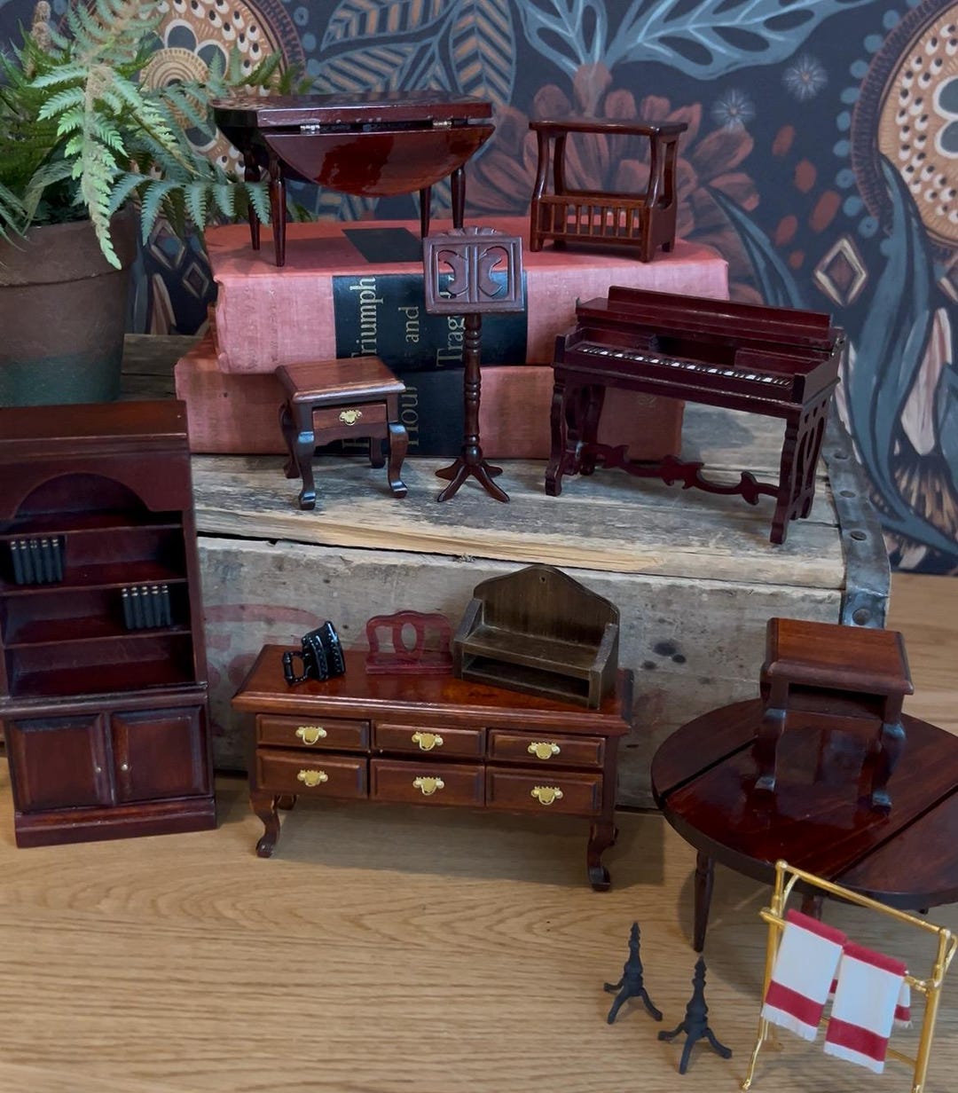16 Piece Vintage Miniature Furniture Set - Etsy