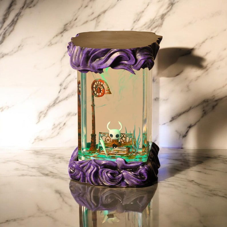 Hollow Knight Lamp, Epoxy Resin Night Light, Gaming Desk Decor ...