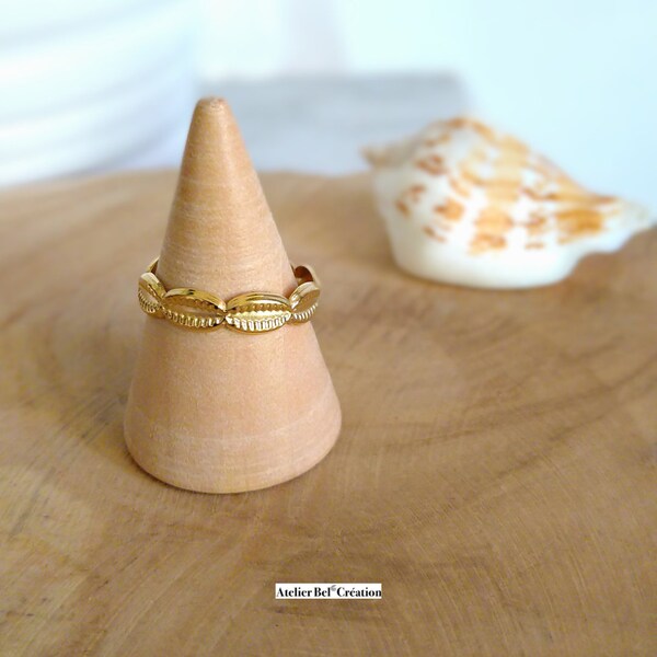 Cowrie Shell Ring - Etsy