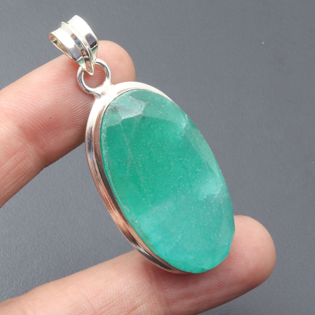 Emerald Quartz Gemstone Pendant Jewellery Necklace Pendant Gift for Her ...