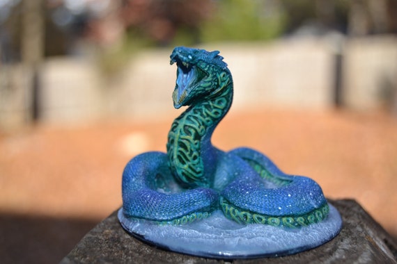 Cosmo Serpent Painted Dnd Miniature | Etsy