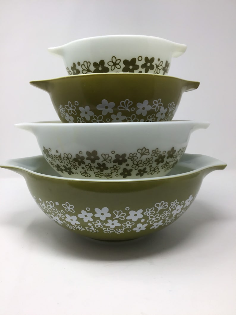 Vintage Pyrex Spring Blossom Pattern Cinderella Mixing Bowls - Etsy