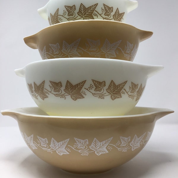 Pyrex Vintage Mixing Bowls - Etsy