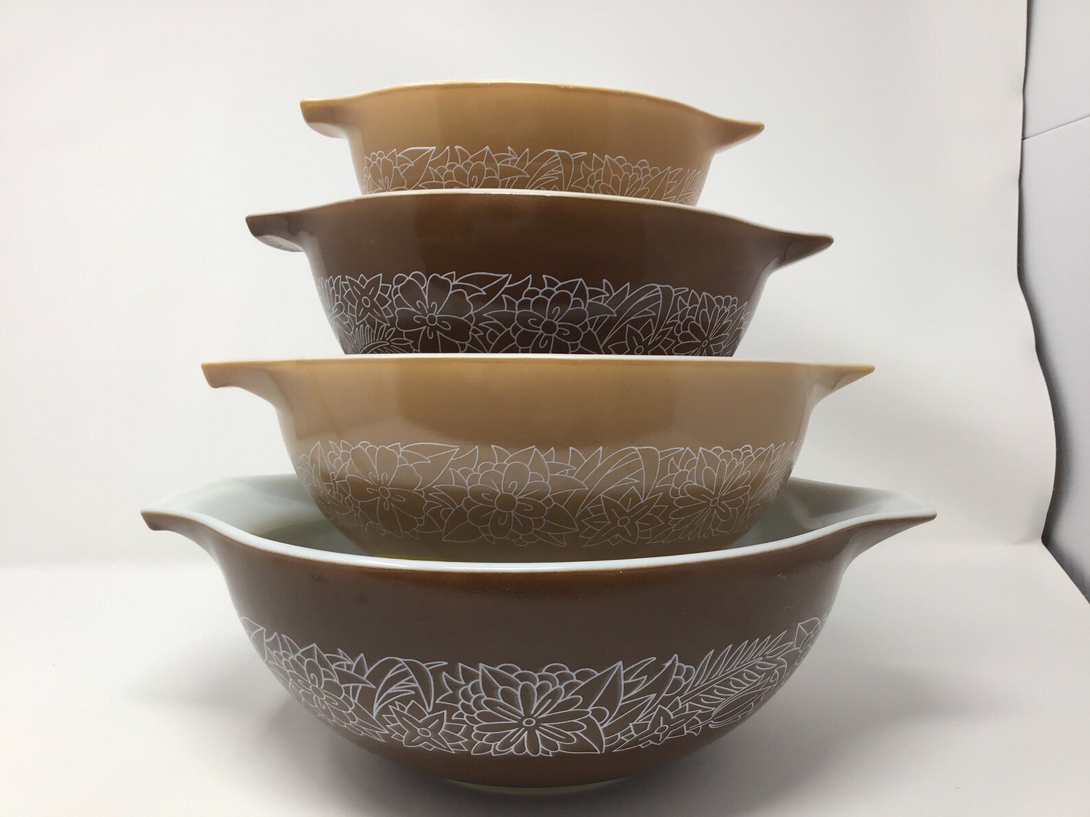 Beautiful Vintage Pyrex Woodland Pattern Set of 4 Cinderella | Etsy