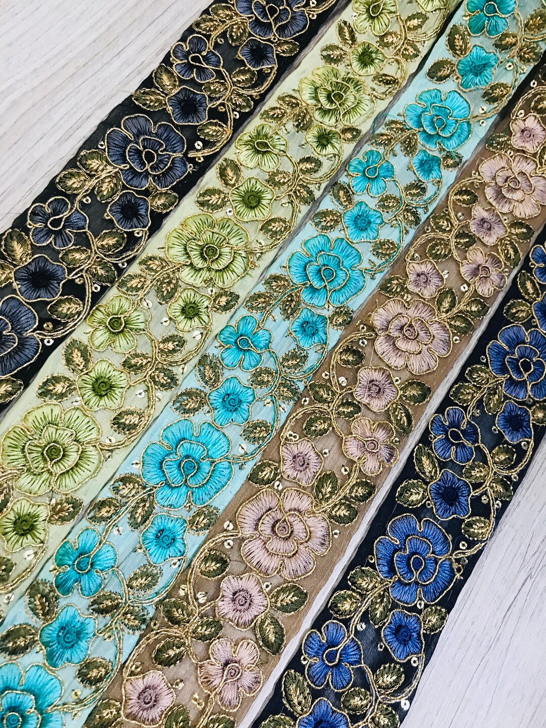 Embroidered Sari Fabric Trim-silk Ribbon-saree Border Indian Lace Trim ...