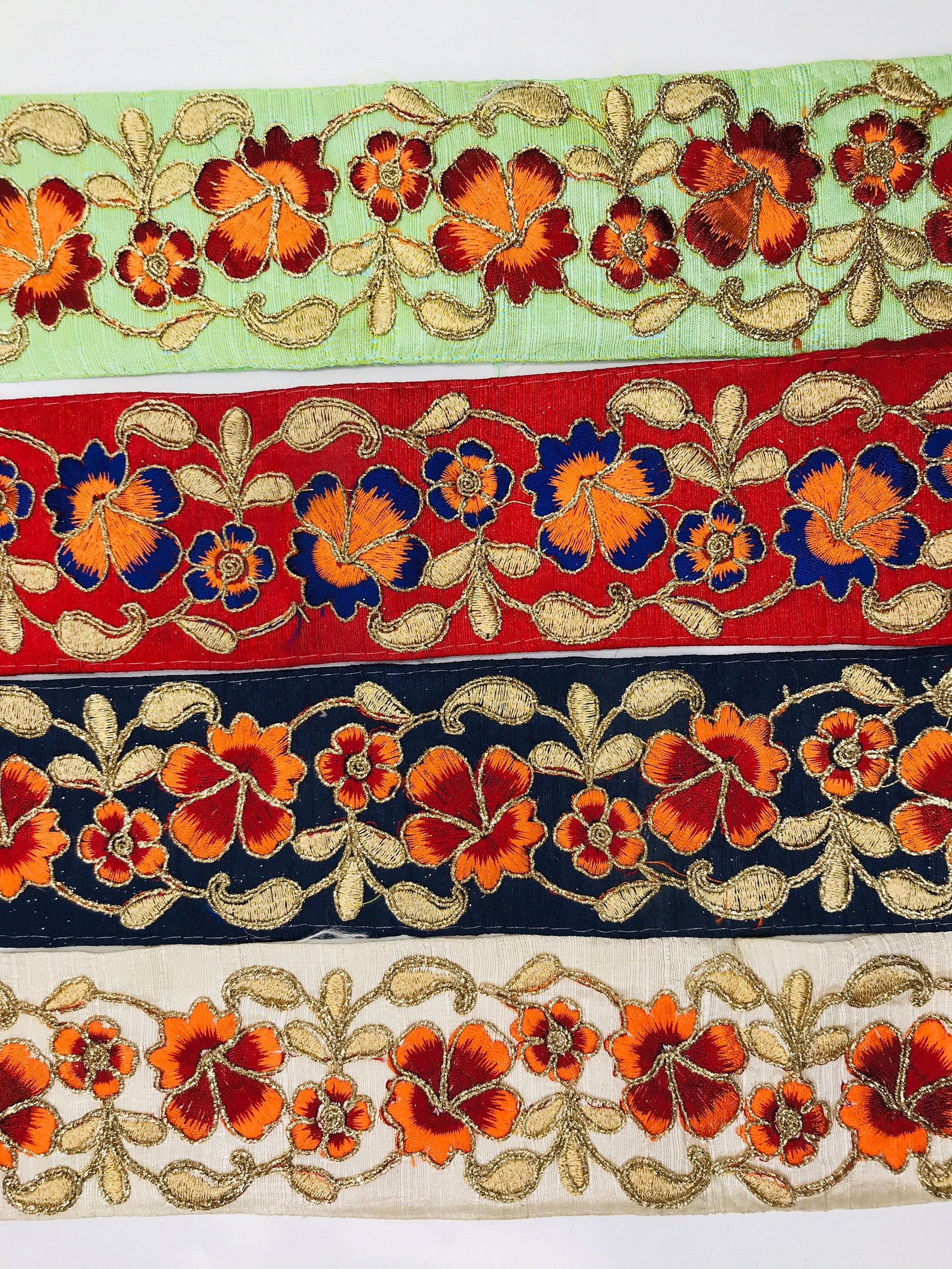 Beautiful Floral Embroidered Sari Fabric Trim-silk Ribbon-saree Border ...