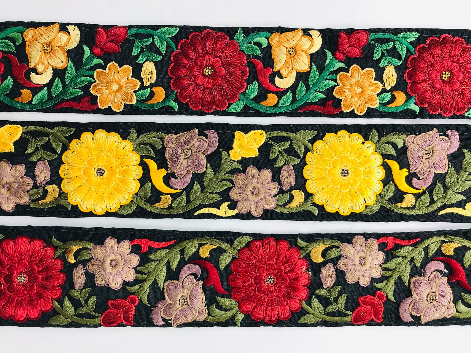 Indian Laces Sari Borders India Trims Boho Silk Saree | Etsy