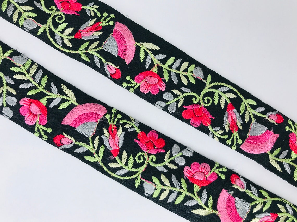 Multi-colored Bohemian Fabric Trim-art Quilt Table - Etsy