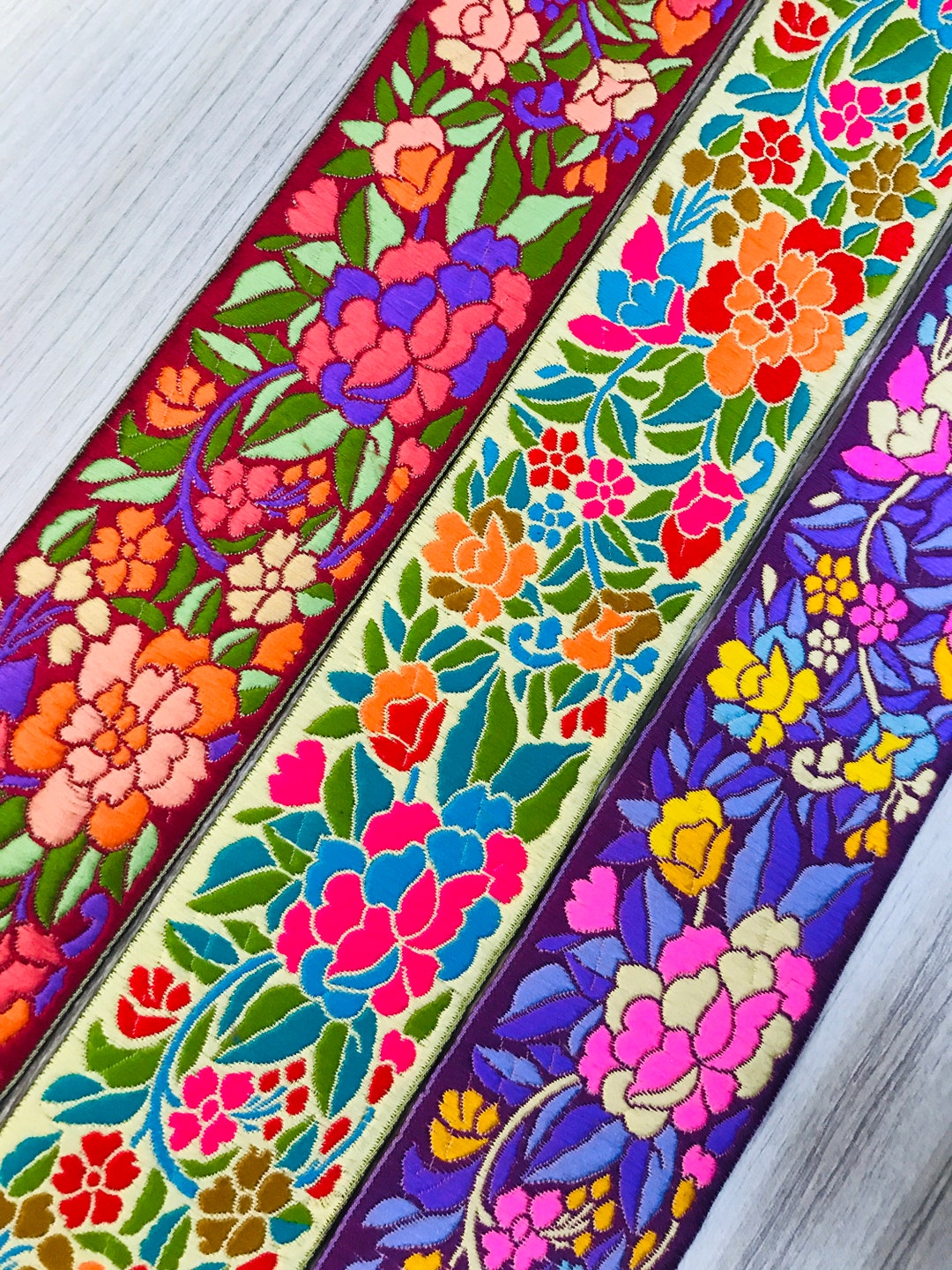 Indian Jacquard Decorated Ribbon Fusible Applique Patterns Ribbons ...