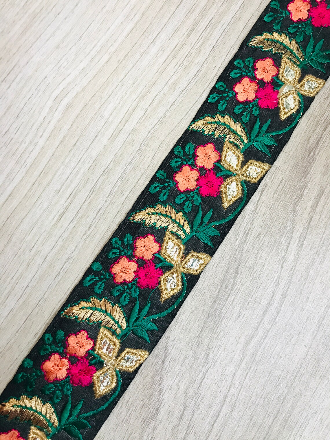 Floral Design Beautiful Trim Embroidered Border Crafting Sewing ...