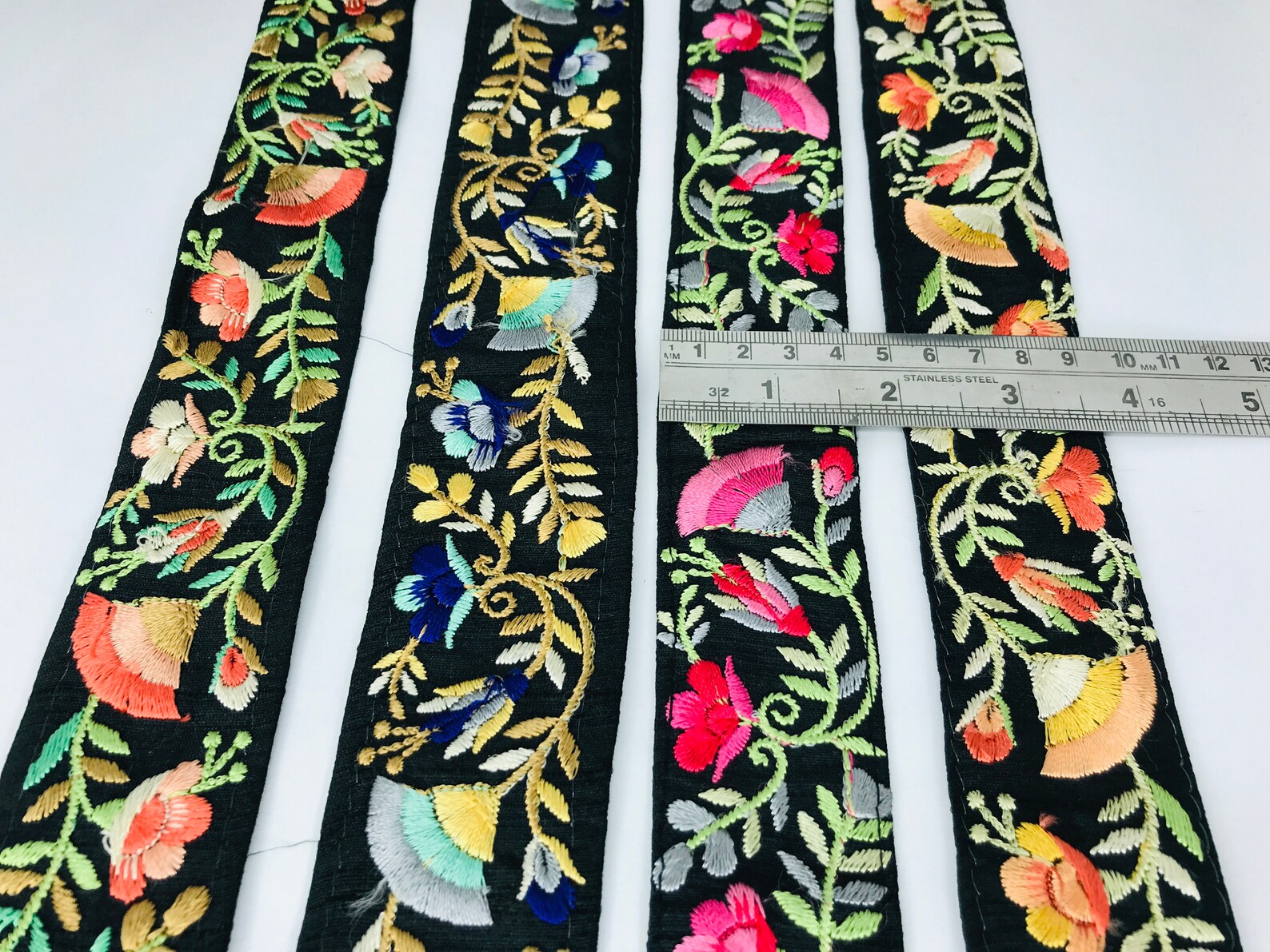 Multi-colored Bohemian Fabric Trim-art Quilt Table Runner-embroidered ...