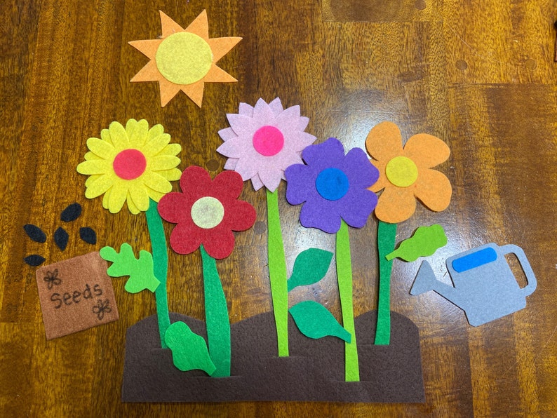 Flower Garden Felt Play / Felt Storyboard / Pretend Play / - Etsy