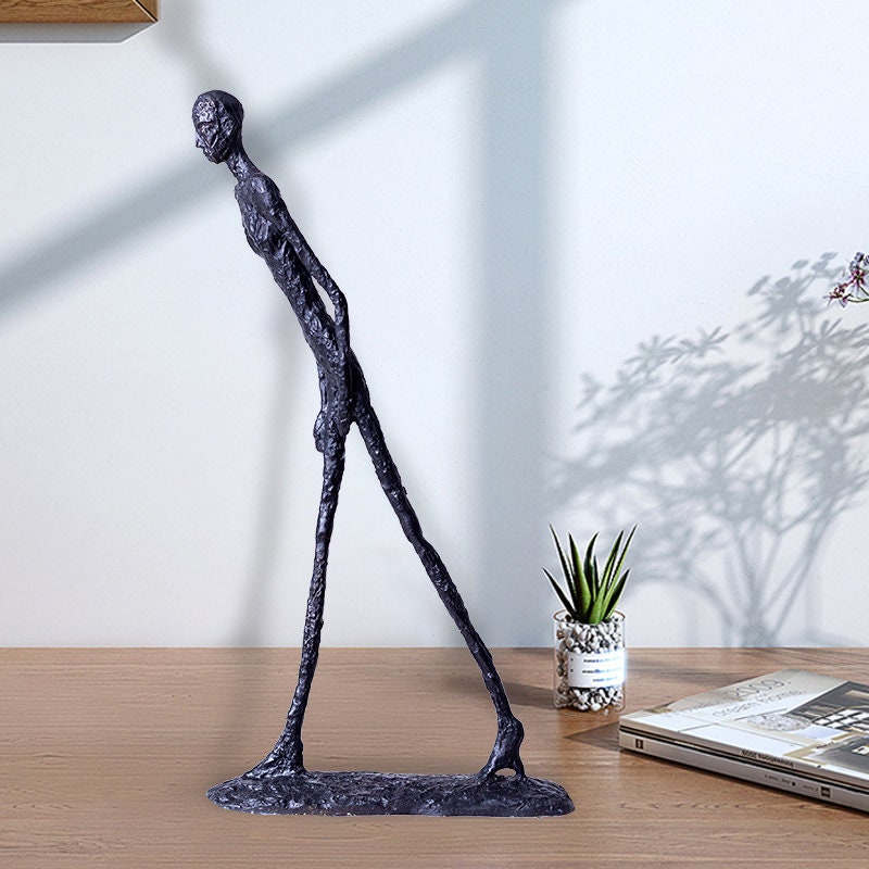 Walking Man Giacometti